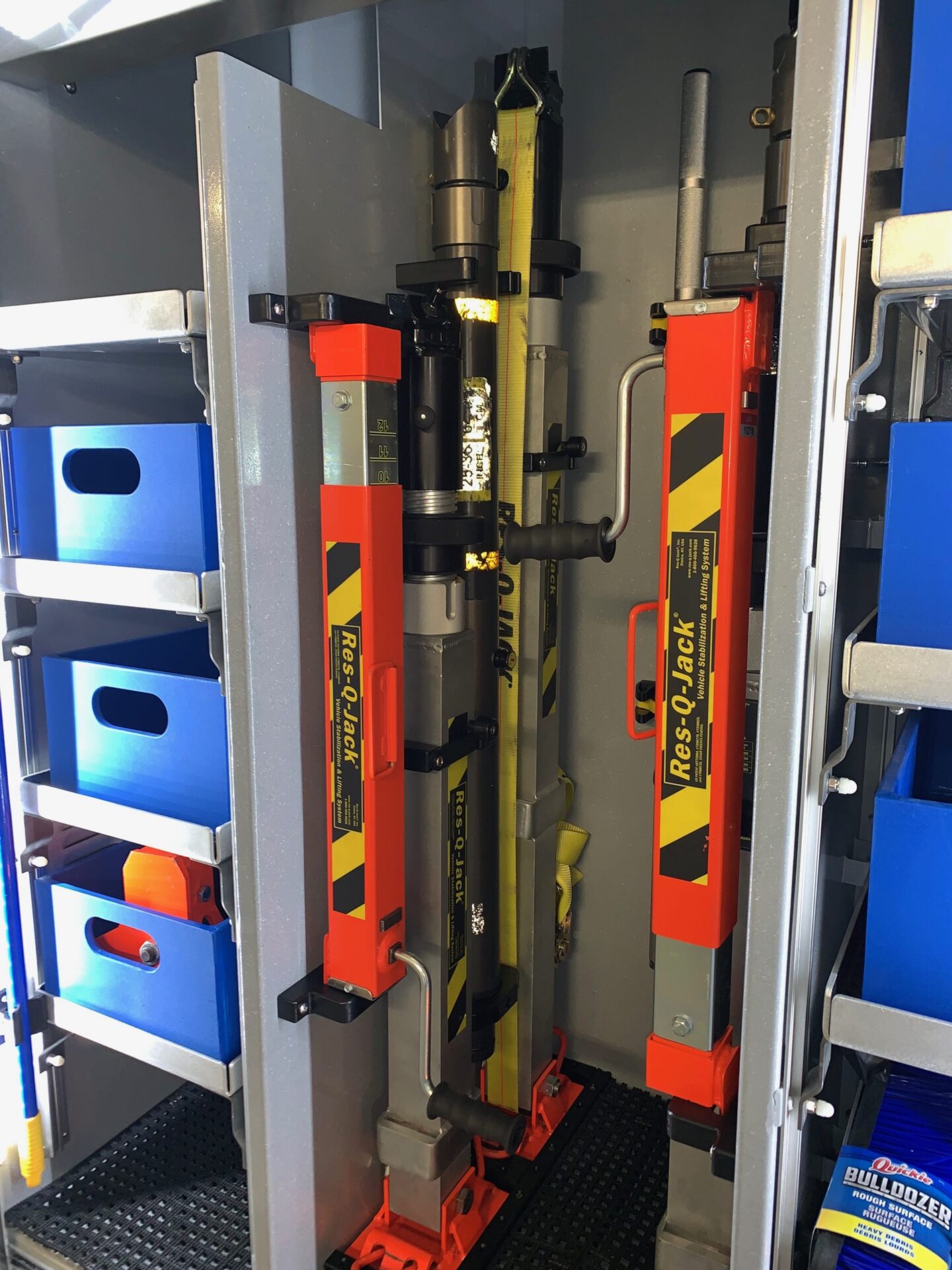 Super-X Mounting Clip - Mid-Atlantic Rescue Systems